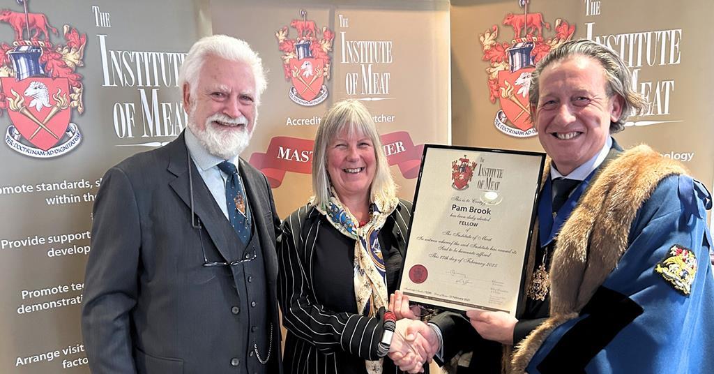 IoM and WCB celebrate apprenticeships at annual prizegiving | News ...